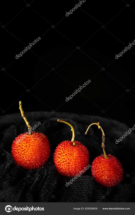 Bumpy Texture Fruit