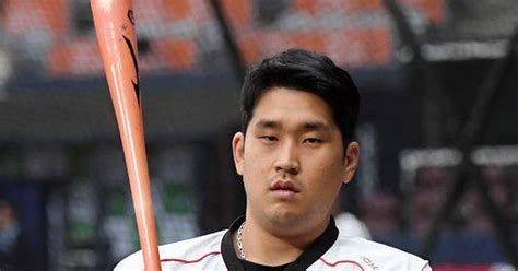 사진 유강남결의에 찬 눈빛