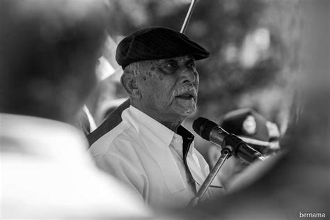 Former Igp Tun Hanif Omar Passes Away Klse Screener