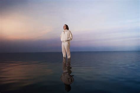 Lewis Capaldi Wish You The Best Video Testo