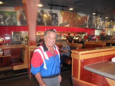 Yummm Red Robin Gourmet Burgers Clinton Township Traveller Reviews