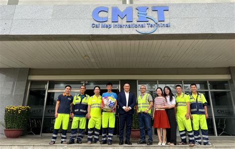 Phó Tổng Giám đốc Lê Quang Trung Thăm Và Chúc Tết Các Cảng Biển Vimc