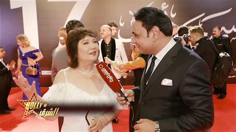 شاهد رد فعل عايدة رياض عندما عرض عليها الإعلامي محمد سعد الزواج Youtube