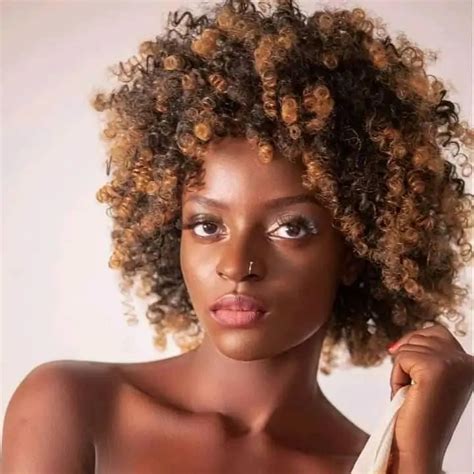 Singer Vera Mourns The Passing Of Her Dad Luotunes