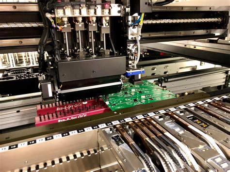 Surface mounting Elektronikmekanik i Västerås