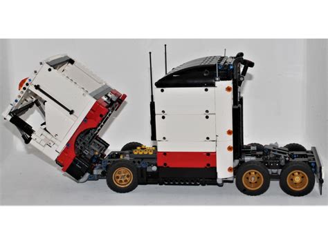 Lego Moc Cab Over Sleeper By Theoderic Rebrickable Build With Lego