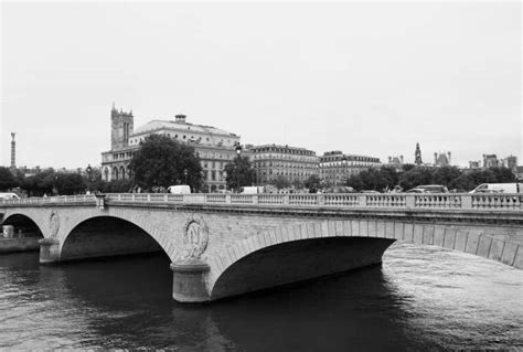 상주 교 스톡 사진 및 일러스트 Istock