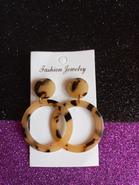 Сережки — ціна 35 грн у каталозі Сережки Купити аксесуари за доступною ціною на Шафі Україна