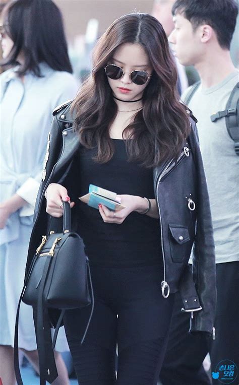손나은 공항 레깅스 걸그룹 갤러리 에펨코리아