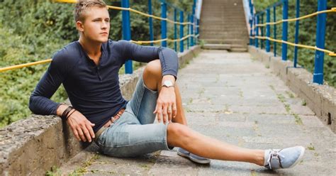 Bear Cub Finds Love Older Younger Udatz