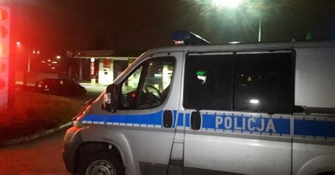 Słupsk latek zatrzymany Zostawił w budynkach dziwne przedmioty