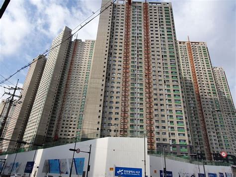 가정동 루원시티1차sk리더스뷰의 실거래가 시세 매물 주변정보 아파트는 호갱노노