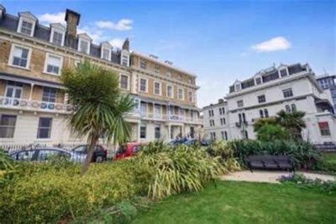 Heene Terrace Worthing Flat To Rent Bn11