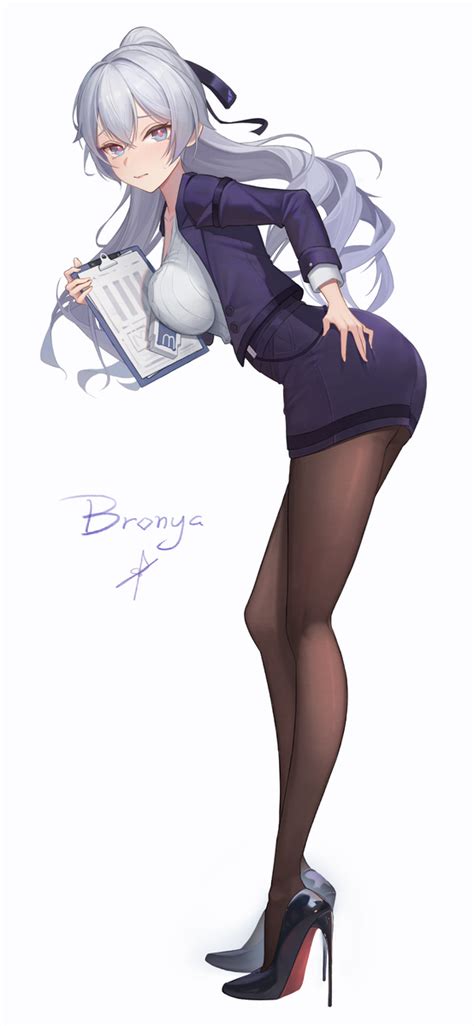 Office lady Bronya : r/houkai3rd