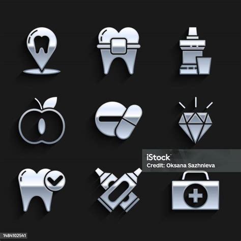 약 알약 또는 정제 치약의 교차 튜브 응급 처치 키트 다이아몬드 치아 치아 미백 개념 사과 구강 세정제 플라스틱 병 및 치과 진료소 위치 아이콘을 설정합니다 벡터 건강