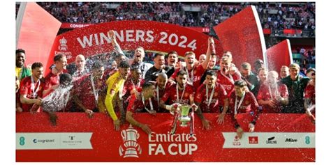 Manchester United Stun Manchester City 2 1 To Win Fa Cup