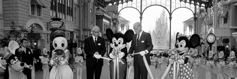 W・ディズニーの「日本人とは二度と仕事をするな」発言を乗り越え、東京ディズニーランドを完成に導いた1人の女性 舞台はわずか13坪の銀座の高級