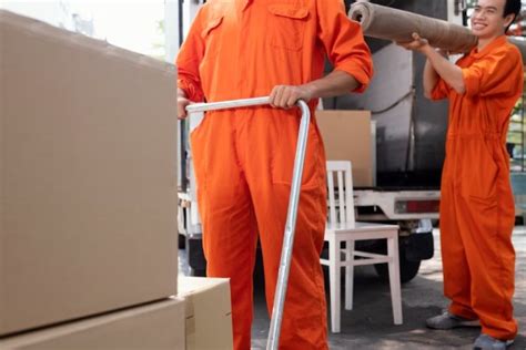 Benefits Of Hiring Professional Furniture Movers