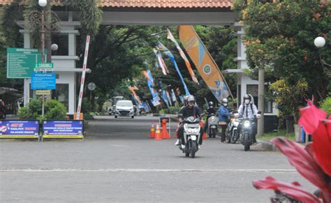 Um Masuk 10 Besar Universitas Terbaik Di Indonesia Versi The Wur 2023