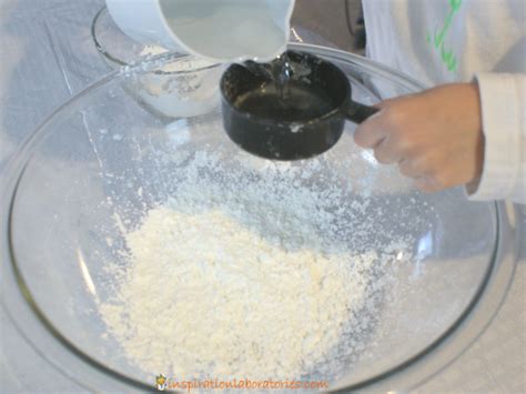 Glowing Oobleck An Easy Slime Recipe Inspiration Laboratories