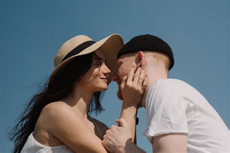 Bond Through Sex And Touch Relationship Counselling Toronto