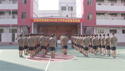 役前集训迎新兵 迈好军旅第一步