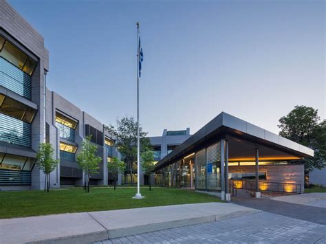 Quebec Scientific Centre New Entrance Hall And Renovations