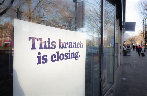 Bank Closures Do Not Increase Digital Payments