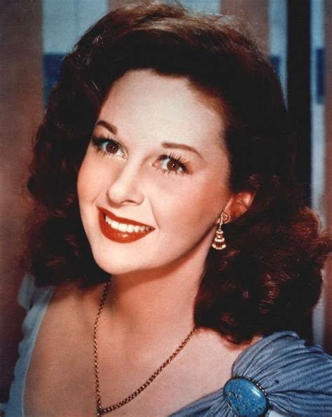 48 Glamorous Color Photos Of Susan Hayward In The 1940s And 1950s