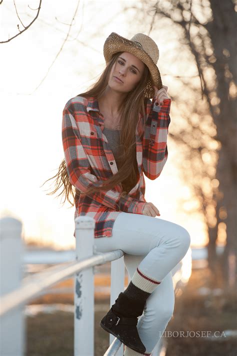 Julia Wrays Photo Portfolio 3 Albums And 38 Photos Model Mayhem