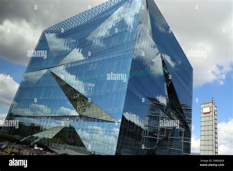 Cube Berlin Cube Shaped Office Building On Washington Square Stock