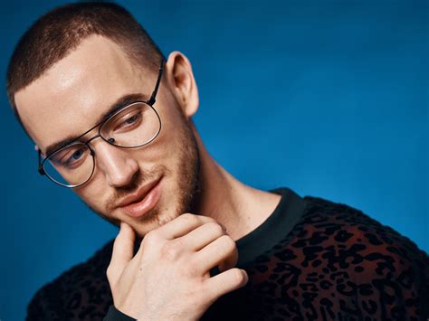 10 Stylish And Spectacular Cropped Hairstyles For Men Styles At Life