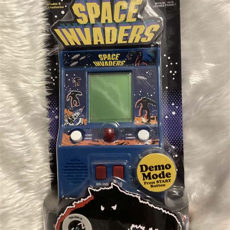 Space Invaders S