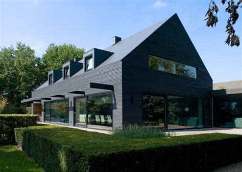 House In The Netherlands Upgraded With Black Cladding