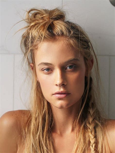 Anne Makeup® Mural De Beauté Half Up Bun O Penteado Da Vez