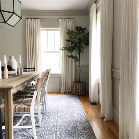 White Dove Walls With Extra White Trim At Sophie Sarah Blog