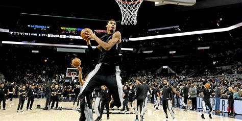 Nba Malgré Victor Wembanyama Les Spurs Sinclinent Encore