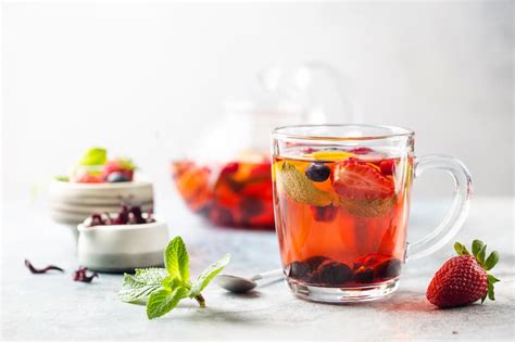 Chá de Frutas Vermelhas Refrescante Receitas de