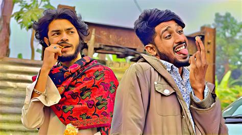 যারা বেশি খায় খাই করে আর পাঁচ টাকার জিনিস 500 টাকা দিয়ে কিনে খায়