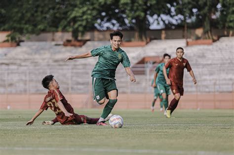 Persebaya Menang 5 0 Di Laga Uji Coba Lawan RAKA FC Paul Munster Kami
