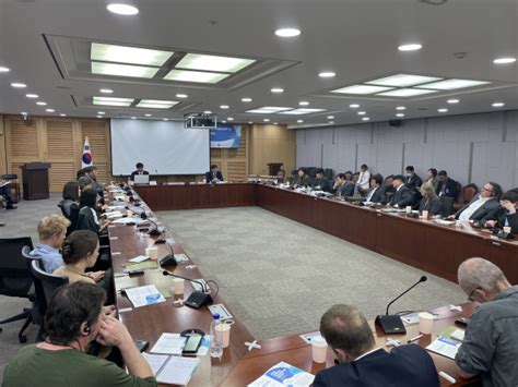 수과원 ‘해조류 연구 및 산업의 현재와 미래 국제심포지엄 개최 부산일보