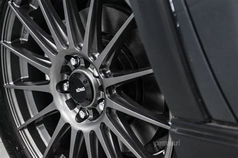 Permaisuri Konig Rennform With Toyota Innova Zenix