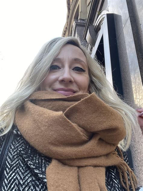 Danielle Bateman On Linkedin Values Stayingtrue Leadership Womeninleadership Womeninbusiness…