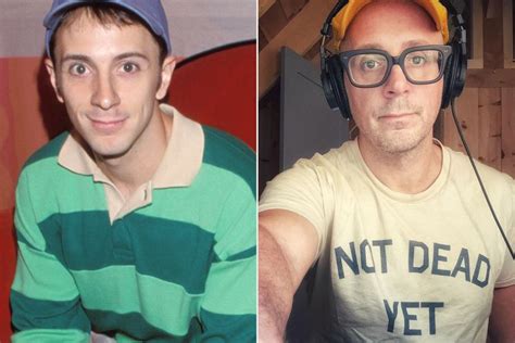 Blue S Clues Original Host Steve Burns Celebrates 51st Birthday