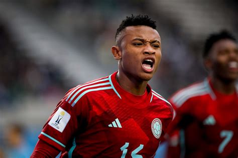 Le RC Lens a trouvé le remplaçant de Loïs Openda Sport fr