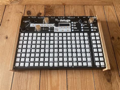 Synthstrom Deluge Oled Reverb