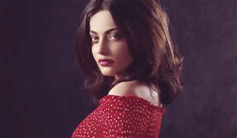 Sneha Ullal Celebrates 20 Years Of ‘being Lucky Telangana Today