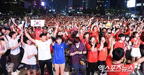 붉은악마 월드컵 광화문 거리 응원 재추진 안전하게 대~한민국 외친다