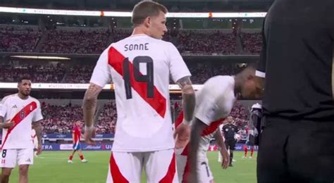 Su Debut Oficial Oliver Sonne Ingresó En El Perú Vs Chile Por Copa
