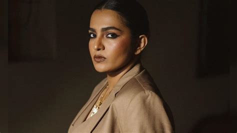 Parvathy Calls Mohanlals Resignation As Amma President Cowardly